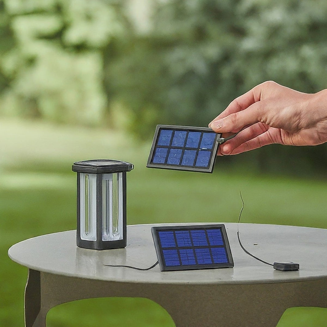 Solar Panels and Batteries in Hardoll Solar Lights